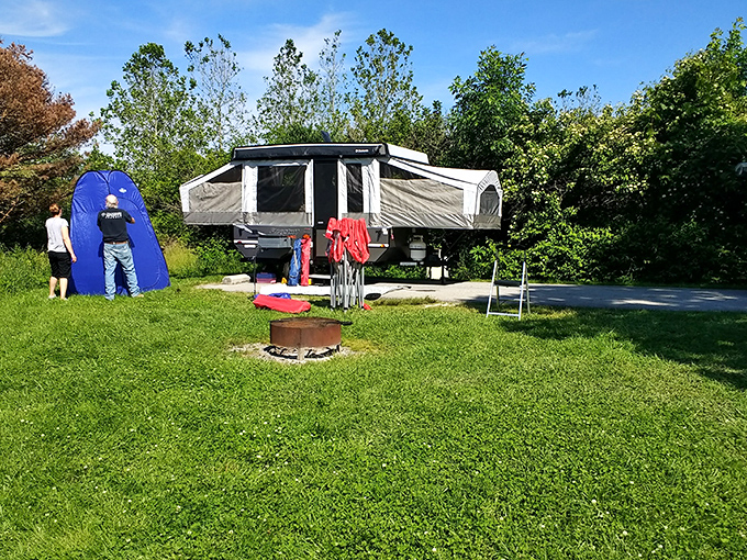 Pop-up camping perfected: where your temporary address comes with a fire pit, endless stars, and zero emails from your boss.