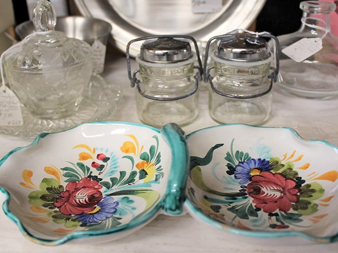 These hand-painted serving dishes tell stories of Sunday dinners and holiday gatherings. Martha Stewart would absolutely approve.