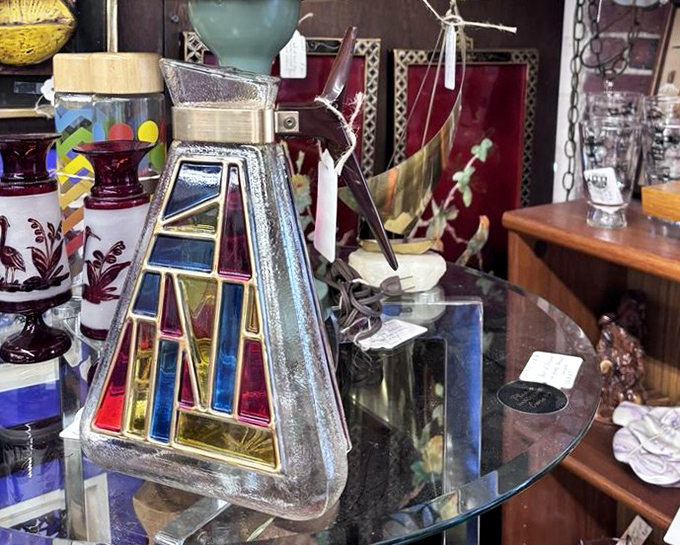 This Art Deco perfume bottle would look right at home on Gatsby's mantel. Geometric elegance from an era when even everyday objects had style.