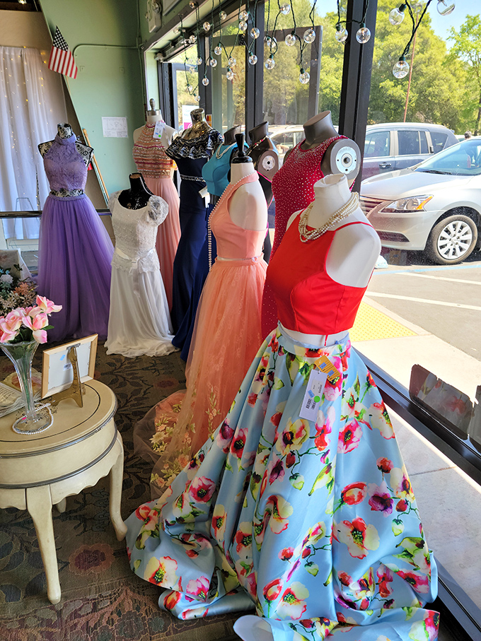 Cinderella didn't have this many options! These formal gowns prove that fairy tale moments don't need fairy tale prices.