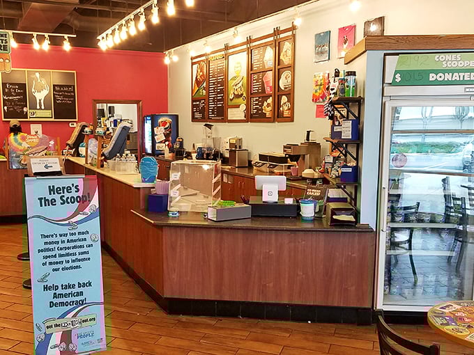 Between shopping marathons, refuel at one of the food court's delightful options. Because bargain hunting burns serious calories!