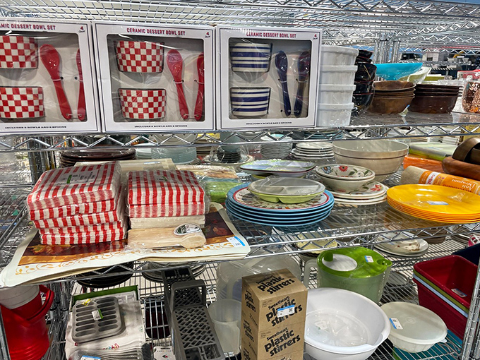 These cheerful checkered dessert bowls never got to serve their ice cream destiny in someone's kitchen. Their loss, your sweet find.