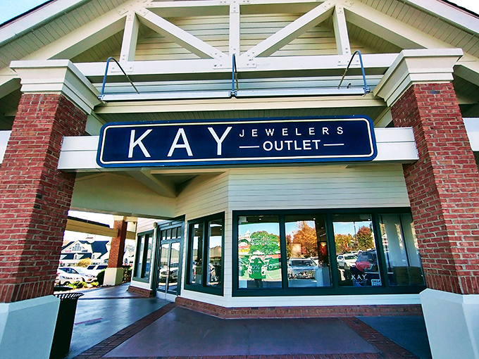 Where "just browsing" turns into "just engaged." Kay Jewelers' corner location catches sunlight almost as effectively as it catches wallets.