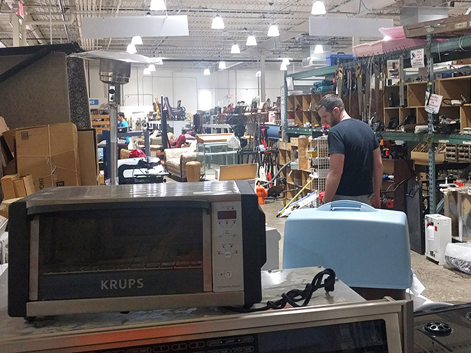 One shopper's quest for the perfect microwave becomes an adventure worthy of Indiana Jones.