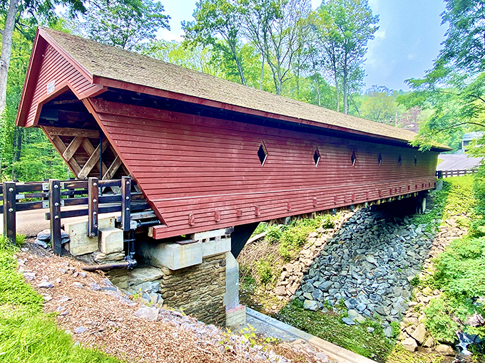 From this angle, you can appreciate how the bridge's distinctive red siding pops against the lush greenery. Pantone couldn't have designed a better color combination.