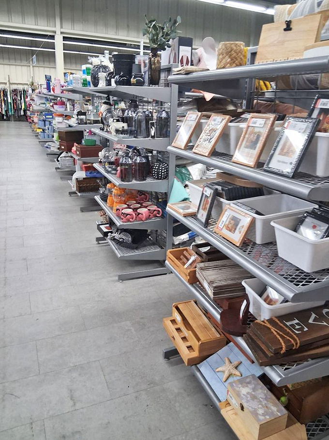 The home goods aisle&mdash;a museum of kitchen gadgets and d&eacute;cor from Hawaii's homes past and present. That pineapple-shaped serving dish is calling your name.