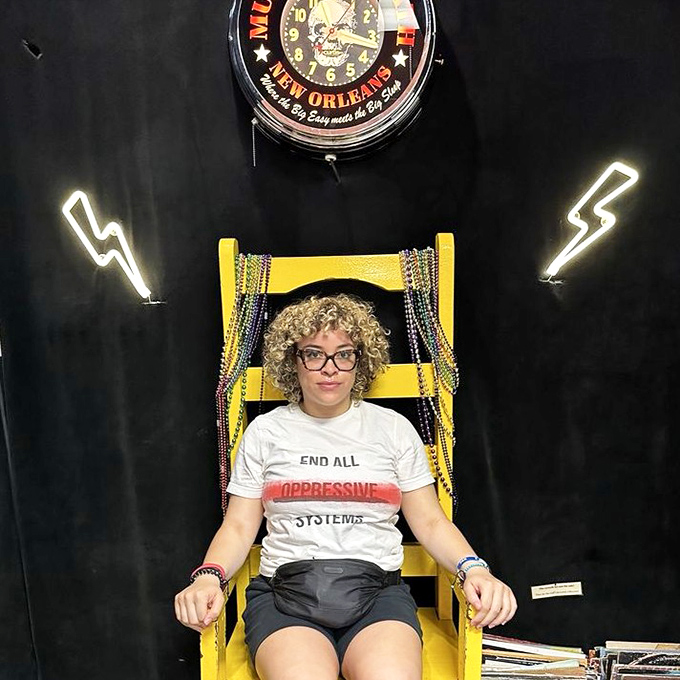 That electric chair replica offers the world's most unsettling photo opportunity&mdash;smile and say "mortality."