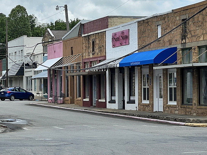 Clinton's stone buildings and quiet streets offer the perfect backdrop for conversations that aren't rushed by the tyranny of busy schedules.