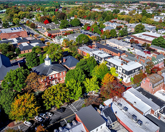 Easton's tree-canopied streets and historic buildings create a scene so picturesque you'll wonder if you've wandered onto a movie set.