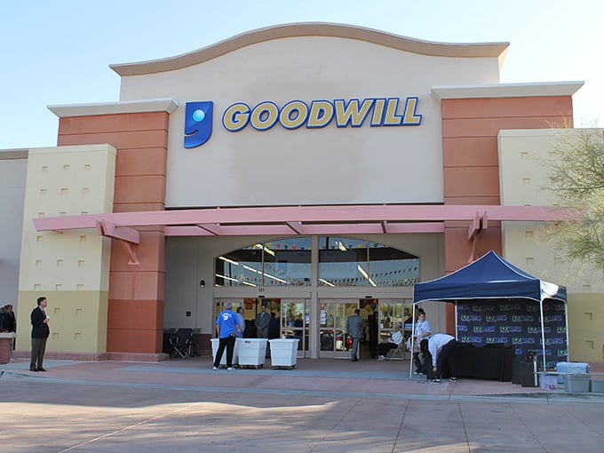 This Peoria Goodwill's clean exterior promises the organized thrift shopping experience waiting inside those doors.