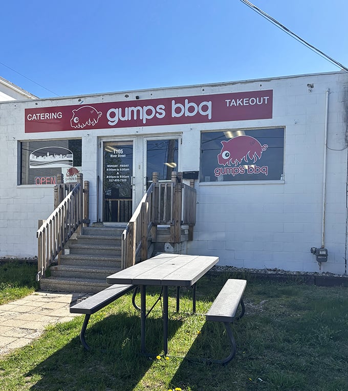 Gumps BBQ proves great things come in small packages &ndash; that little white building houses big, bold flavors worth climbing those steps for.