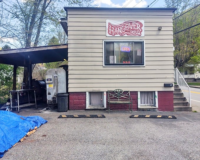 Hangover BBQ proves great things come in small packages. That smoker outside isn't just equipment—it's a flavor factory working overtime!