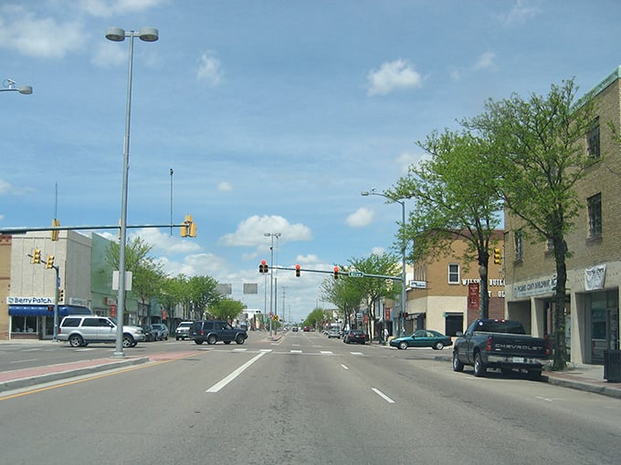 Lamar's spacious main street offers room to breathe&mdash;and housing prices that won't leave you gasping for financial air.