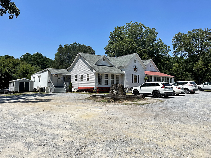 White clapboard simplicity houses some of Georgia's most legendary steaks - never judge restaurants by covers.