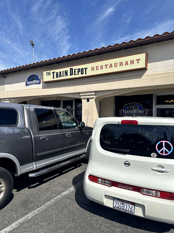 All aboard the breakfast express &ndash; this depot serves comfort instead of train tickets.