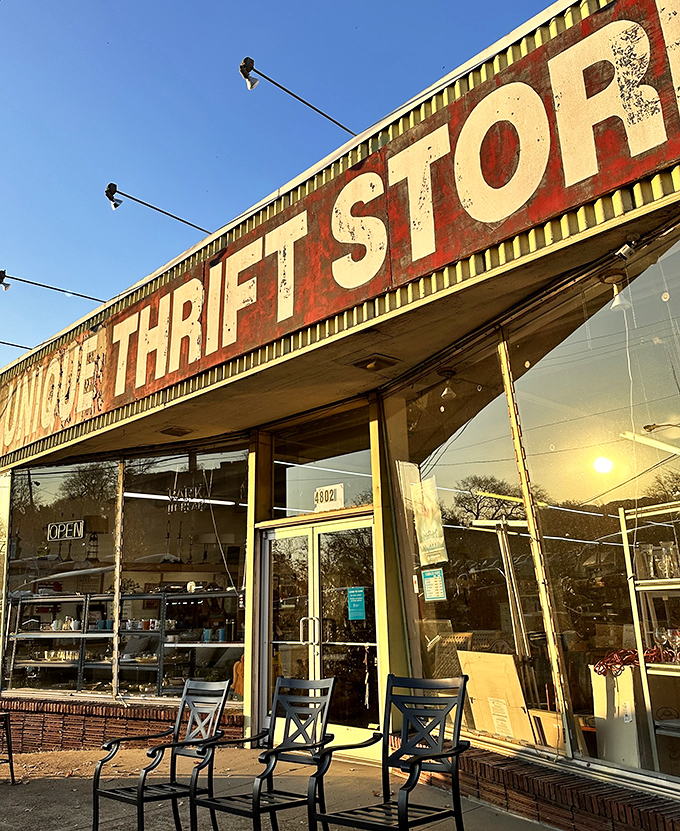 Unique Thrift Store's vintage sign has that perfect "I've-been-here-forever" vibe that promises authentic treasures inside.