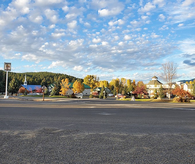 Fall colors transform Cascade into a painter's palette, where nature shows off its most vibrant seasonal wardrobe.