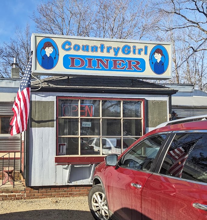 Winter or summer, that blue sign guides hungry travelers like a beacon of breakfast hope in Chester.
