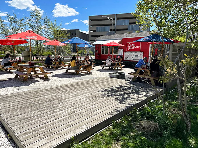 Picnic tables, colorful umbrellas, and seafood that tastes like vacation &ndash; even on your lunch break!