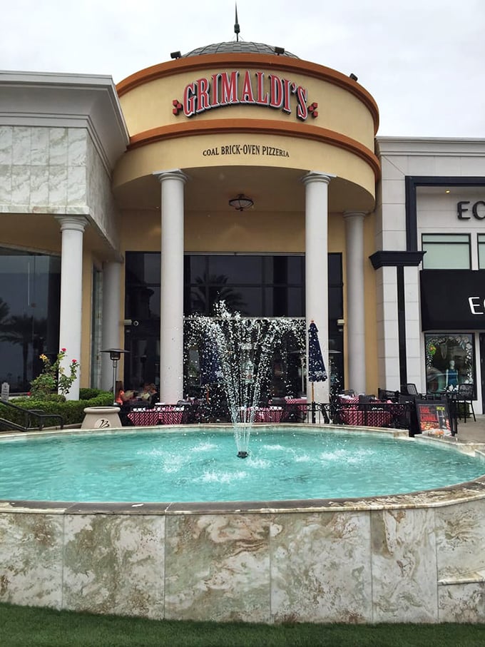 That fountain isn't just for show &ndash; it's celebrating the pizza paradise waiting inside Grimaldi's.