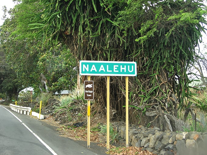 Naʻālehu's simple signs reflect honest small-town living, where neighbors know each other and pretension took a permanent vacation.