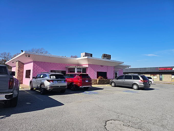That eye-catching pink building isn't just for show &ndash; it's Neal's way of saying "our chicken is worth noticing!"