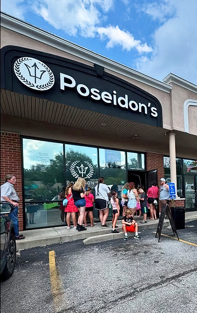 Those welcoming windows and that crowd tell the whole story about this neighborhood favorite.