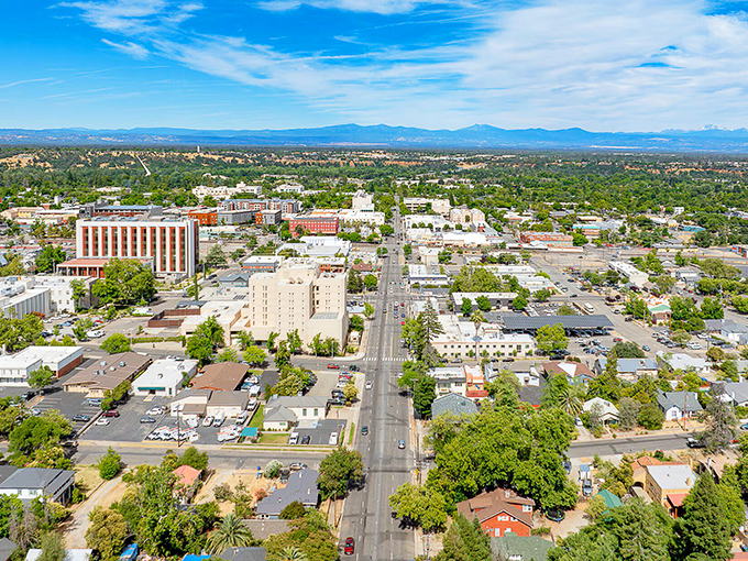Redding's residential streets wind through greenery like veins carrying life to this northern California gem.