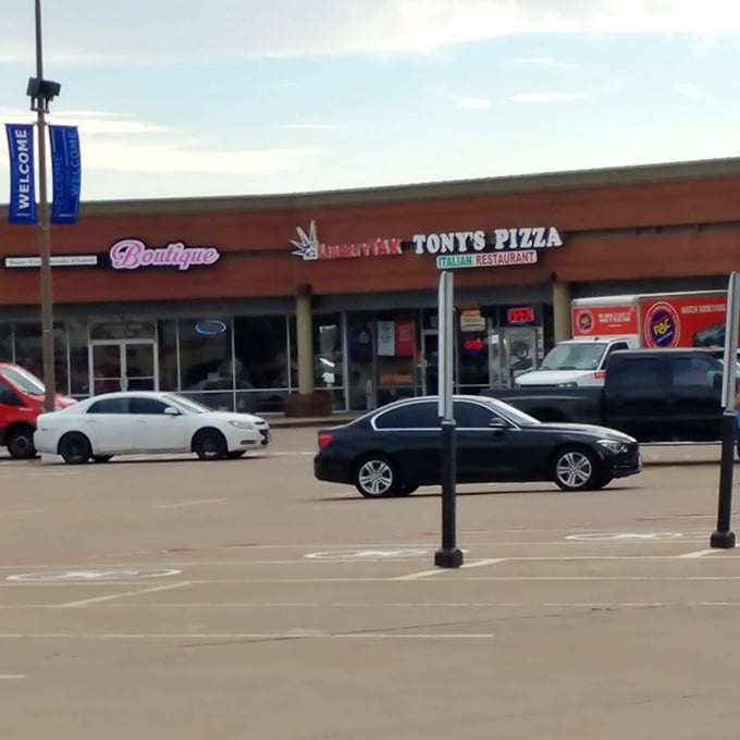 This Fort Worth favorite sits ready to serve up slices that'll make your day infinitely better.