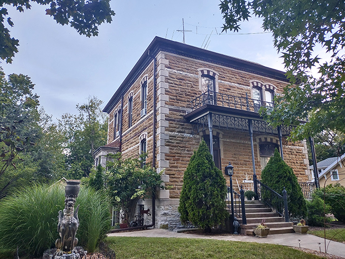 The Alexander Briggs House showcases Charleston's architectural heritage &ndash; solid as the Midwestern values that built it.
