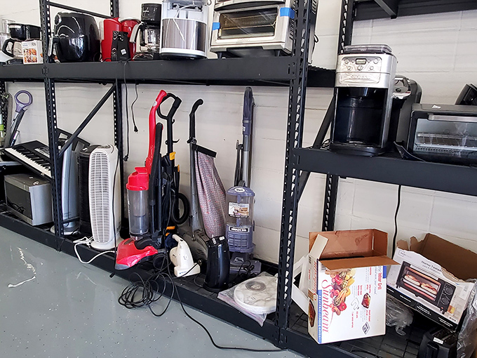 Appliance alley&mdash;where yesterday's kitchen gadgets and electronics await their second act in your home at prices that feel like typing errors.