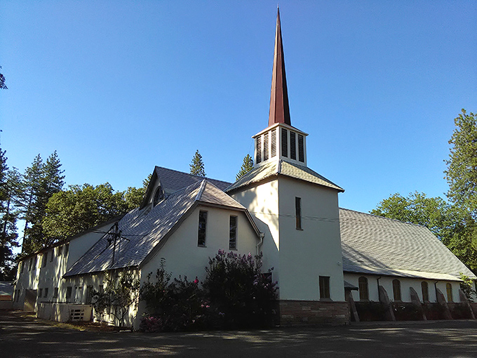 Small-town spirituality with a view. This charming church has probably witnessed more community potlucks than Sunday sermons.