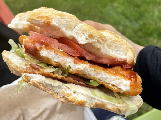 The chicken sandwich proves Ted's isn't just a one-hit wonder. That perfect toast on the bread is like the opening chord of your favorite song.
