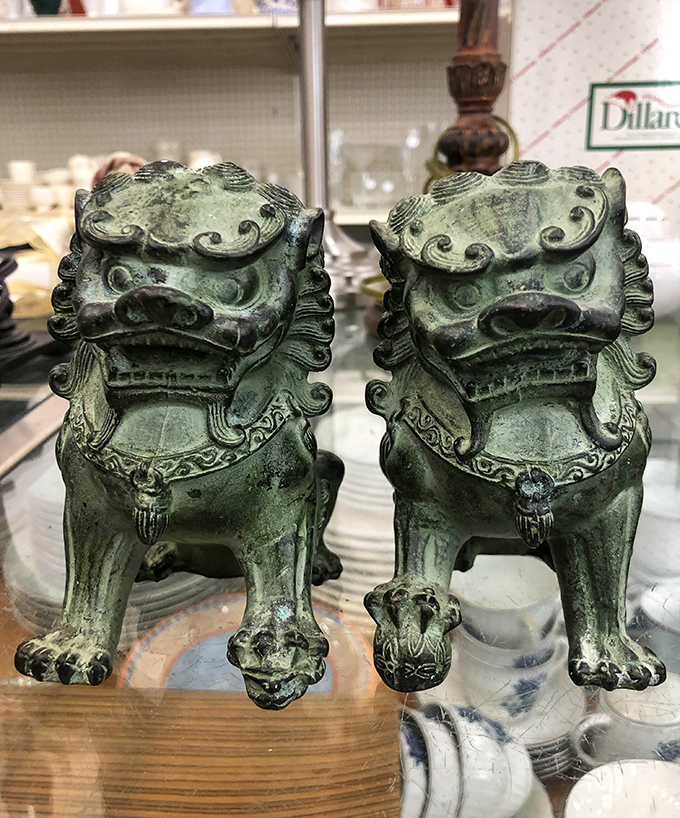 These jade guardian lions aren't just decorative – they're protecting what might be your next conversation-starting mantelpiece treasure.