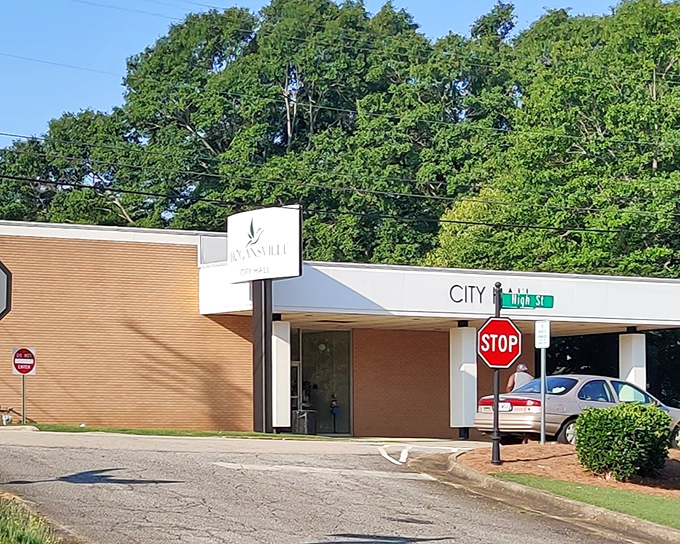City Hall might be handling municipal business, but that mid-century modern entrance says, "We're serious about governance, but stylish about it too."