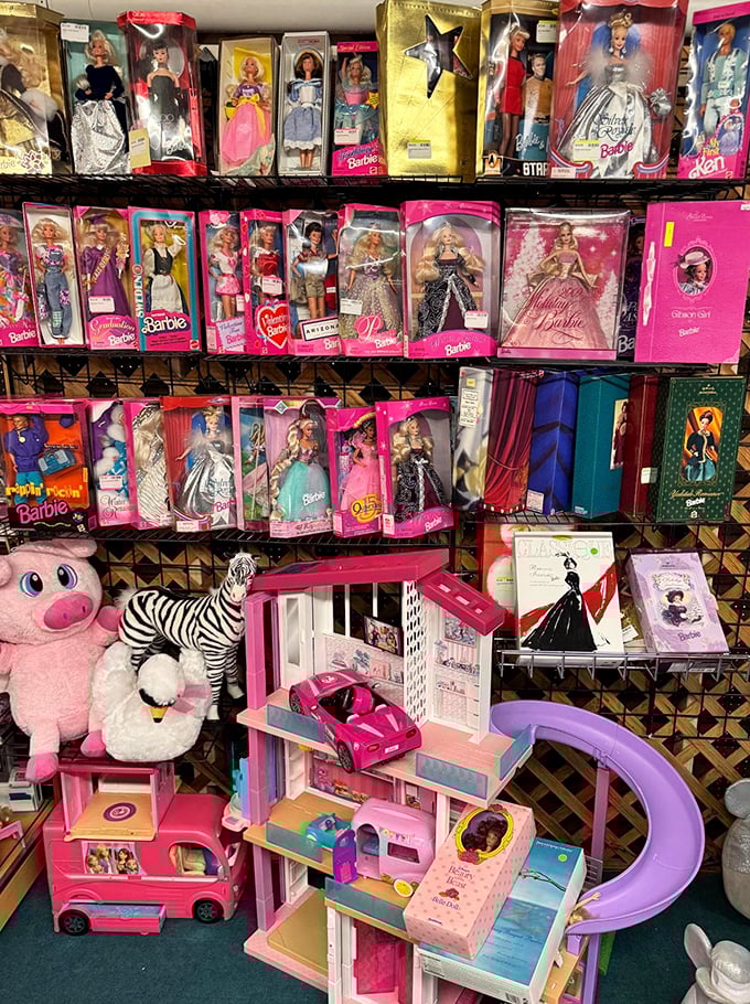 Barbie's retirement community looks fabulous! These boxed beauties have appreciated better than most stock portfolios from the same era.