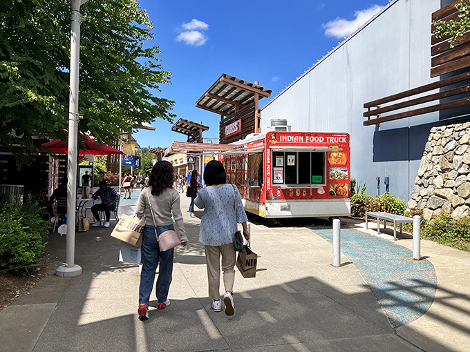 The Indian Food Truck brings unexpected culinary diversity to the shopping experience&mdash;curry and cashmere in one convenient stop!
