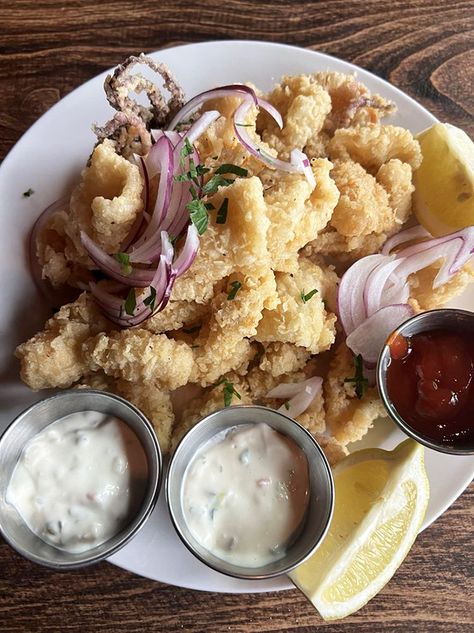Calamari so perfectly fried it makes you wonder why anyone ever described anything as "rubbery." This is what the sea intended.