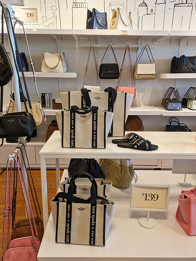 Kate Spade's canvas of possibilities. These aren't just purses&mdash;they're portable confidence boosters in a delightful spectrum of colors.