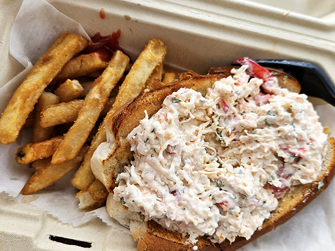 The lobster roll that launched a thousand road trips. Worth driving across state lines for this creamy, chunky perfection.