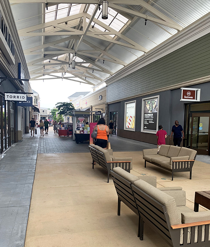Covered walkways mean neither rain nor heat will come between you and that 70% off designer sweater you've been eyeing.