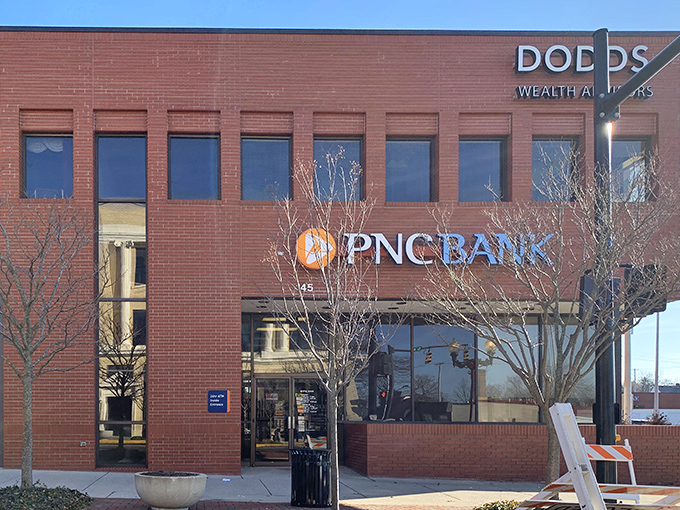 Modern brick meets downtown tradition, where financial institutions still remember that architecture should contribute to the community aesthetic.