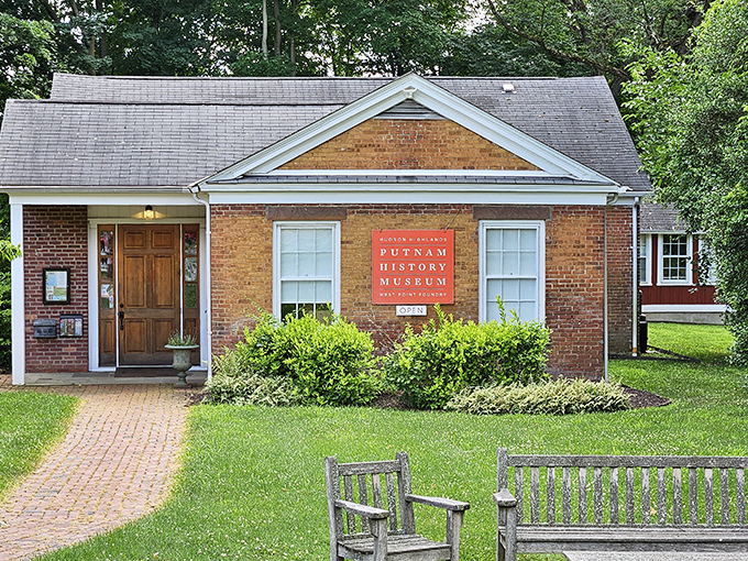 The Putnam History Museum&mdash;proof that sometimes the most fascinating stories come in modest packages with tidy brick walkways.