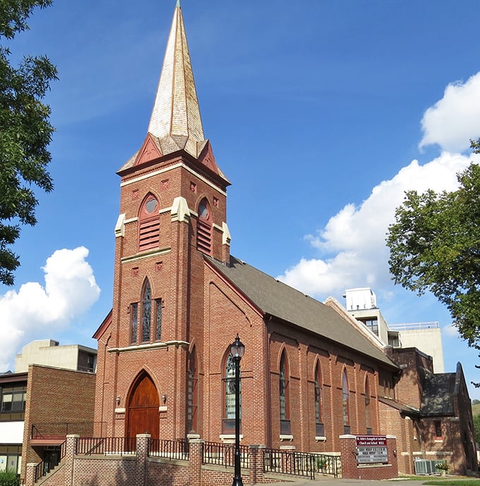 This brick church reaches skyward with the kind of architectural confidence they just don't build anymore. Sunday services with a side of grandeur.