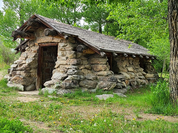 This stone cabin looks like it was built by pioneers with the foresight to create the perfect Instagram backdrop centuries later.