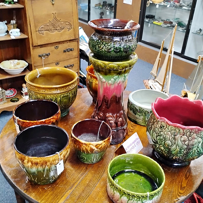 A rainbow of vintage pottery that would make even Marie Kondo break her "only keep what sparks joy" rule&mdash;because these spark pure delight.