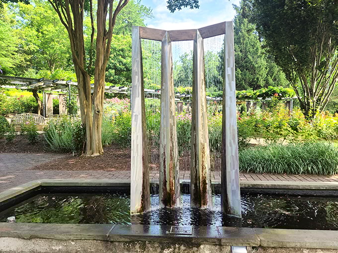 Modern art meets water feature in this sleek installation that's equal parts fountain and contemporary sculpture gallery.