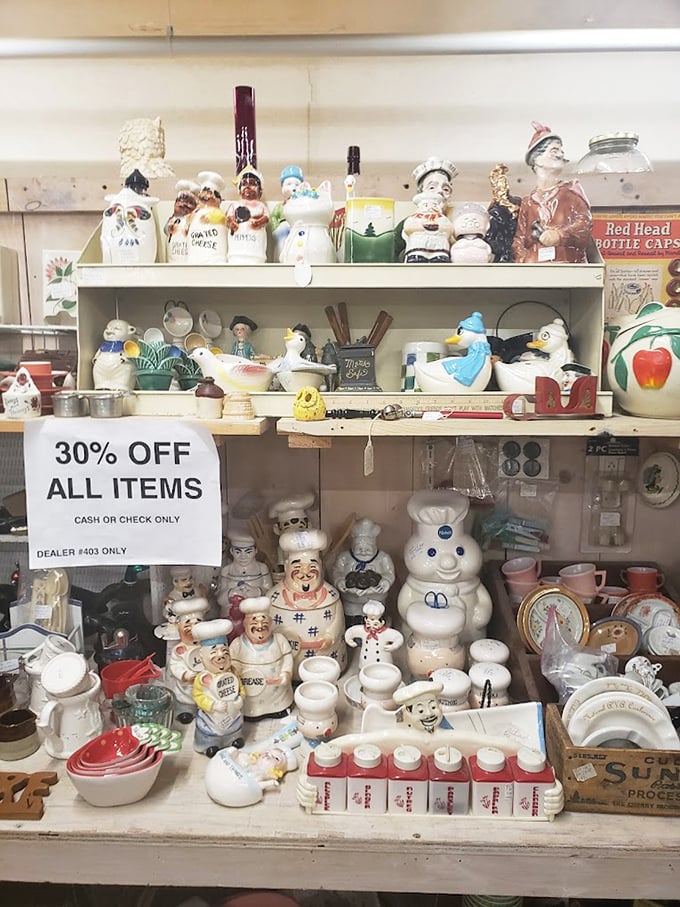 An army of vintage chef figurines stands ready to inspire your kitchen d&eacute;cor with whimsical mid-century charm.