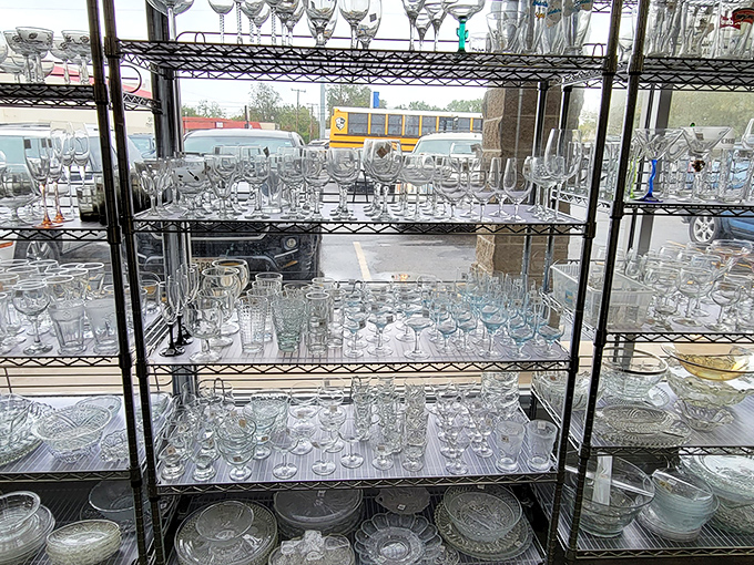 Crystal and glassware that would make your grandmother proud. Perfect for serving everything from Texas sweet tea to Manhattan cocktails.