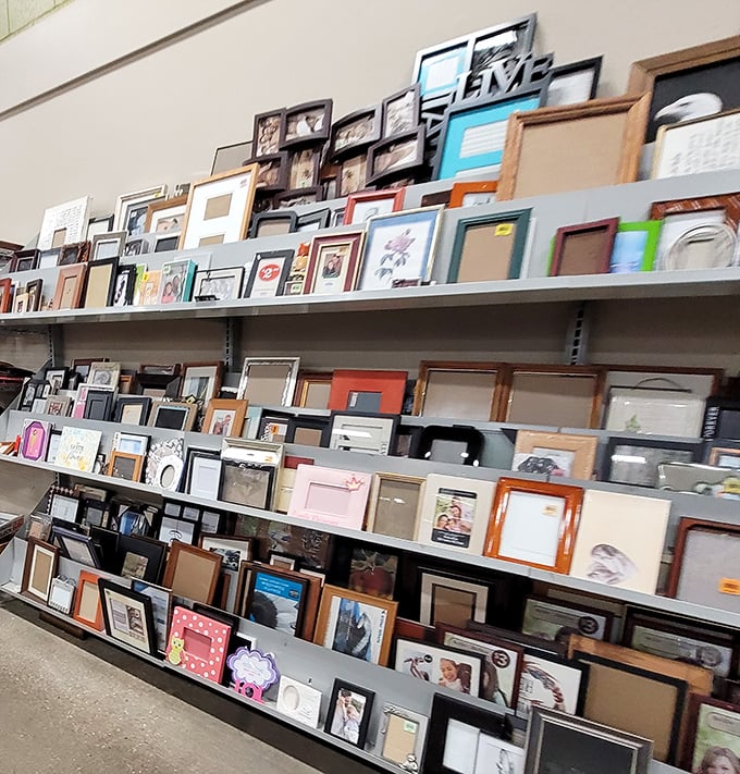 A gallery wall waiting to happen—hundreds of frames ready to showcase your memories or flea market art.
